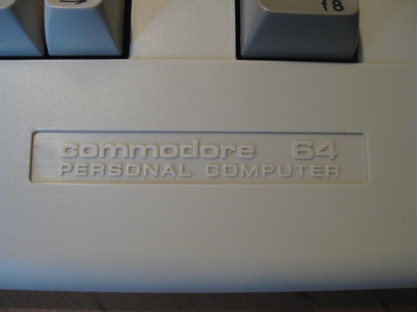 Low Cost C64 – Commodore