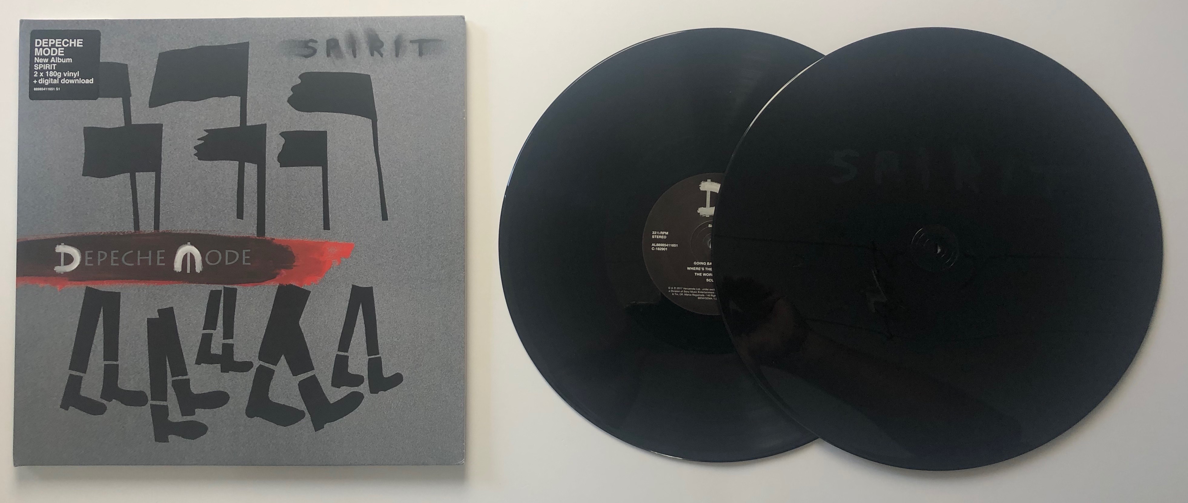 Depeche Mode – Commodore